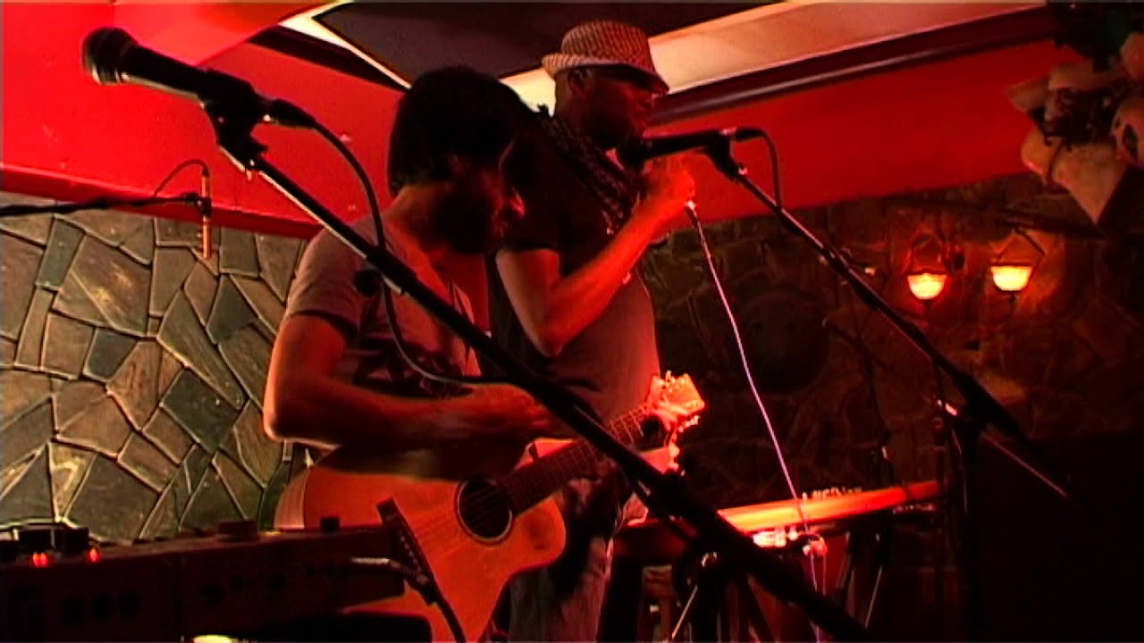 Fol Chen 'The Idiot' // BeatCast Live Series - YouTube