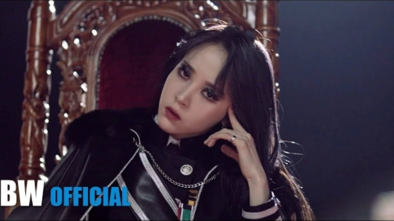 [1 HOUR LOOP] MOONBYUL (문별) - Eclipse - YouTube