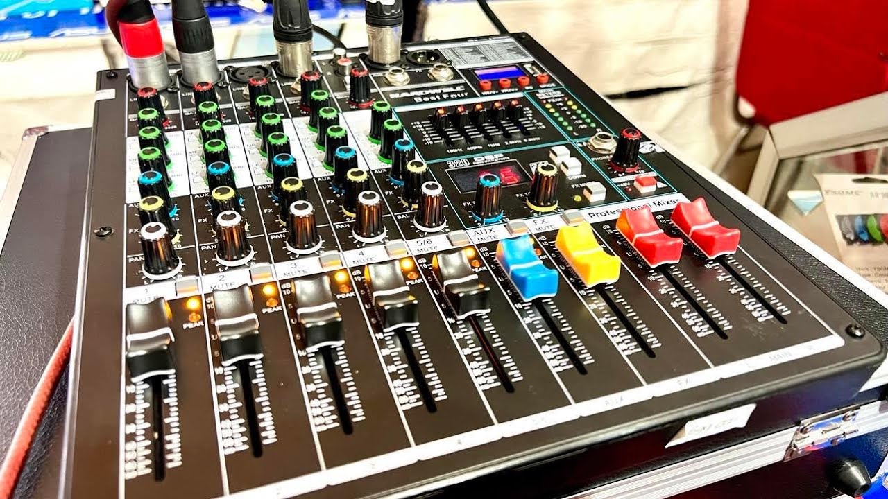 Mixer 6Ch Merk Hardwell Best Four EFEK NYESS PREAMP BAGUS - YouTube