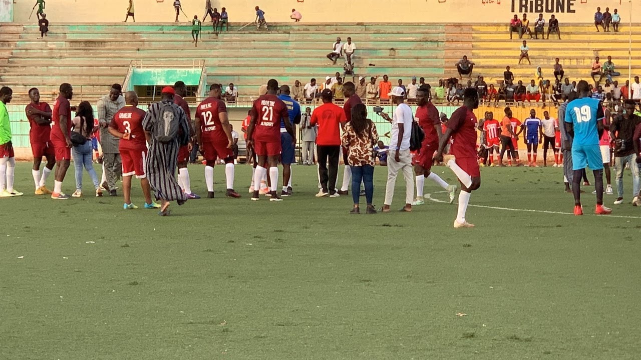 🔴En direct: Match de Gala les lutteurs de Parcelle et de Guédiawaye ⚽️ ...