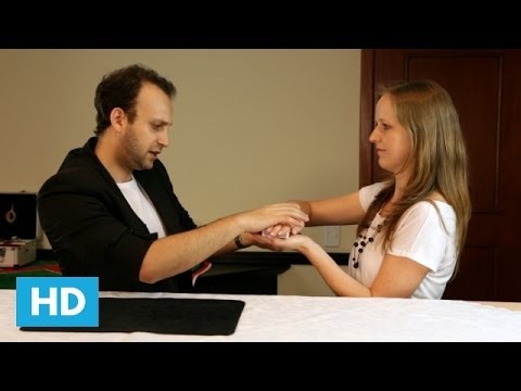 Como fazer a Mágica do Pickpocketing - YouTube