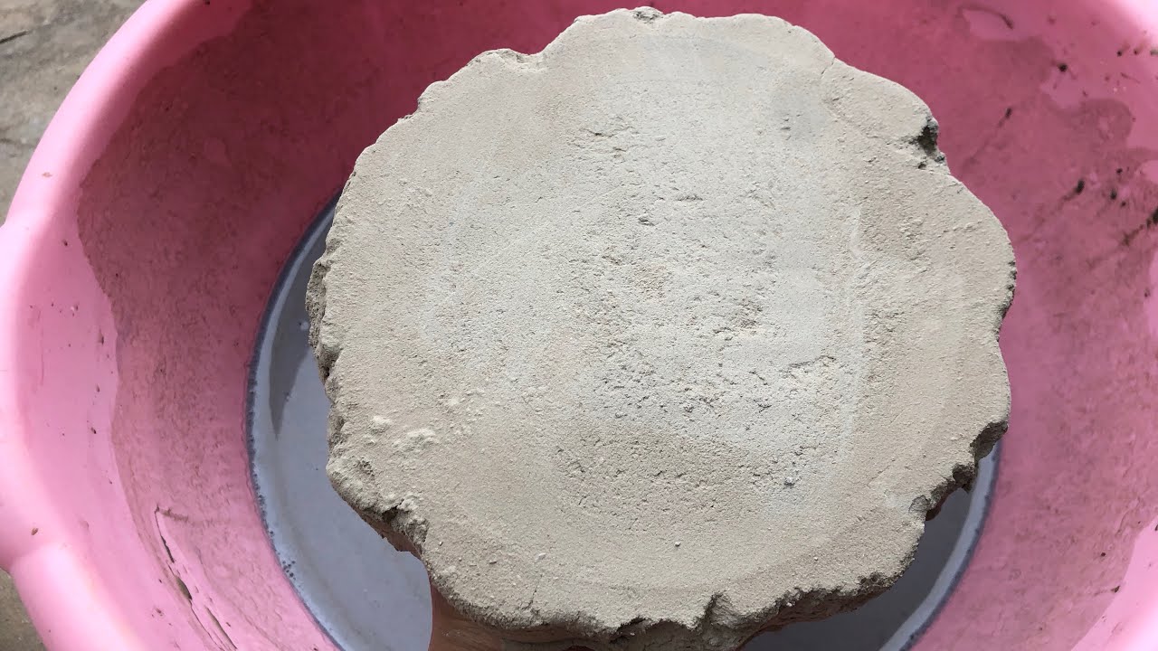 Gachi grey clay mud dirt full fluffy powdery water crumbling 💦💦 - YouTube