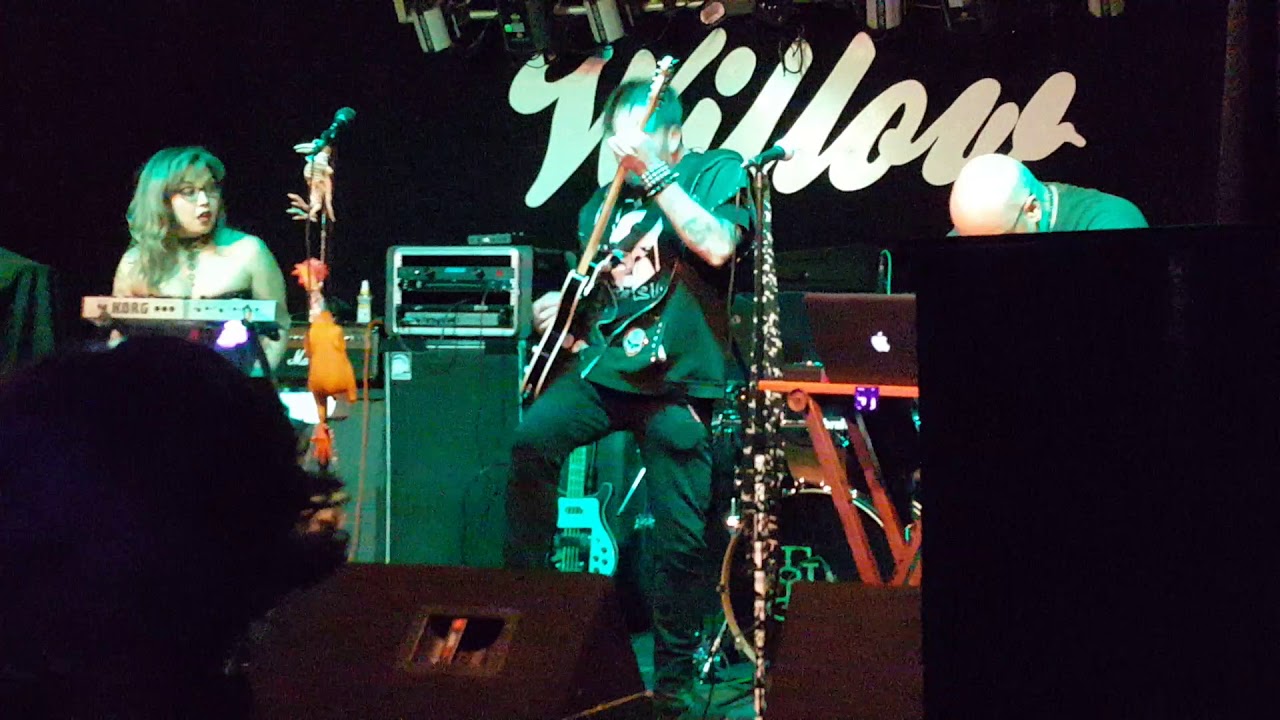 Evil Flying Chickens "Midnight Show" LIVE - New Orleans, LA (4/17/2016 ...