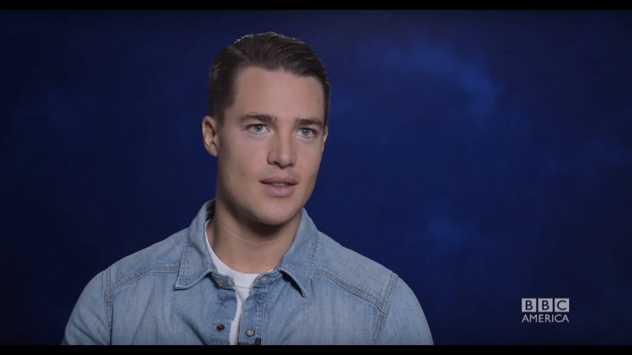 The Last Kingdom Insider: Uhtred - Premieres October 10th - YouTube
