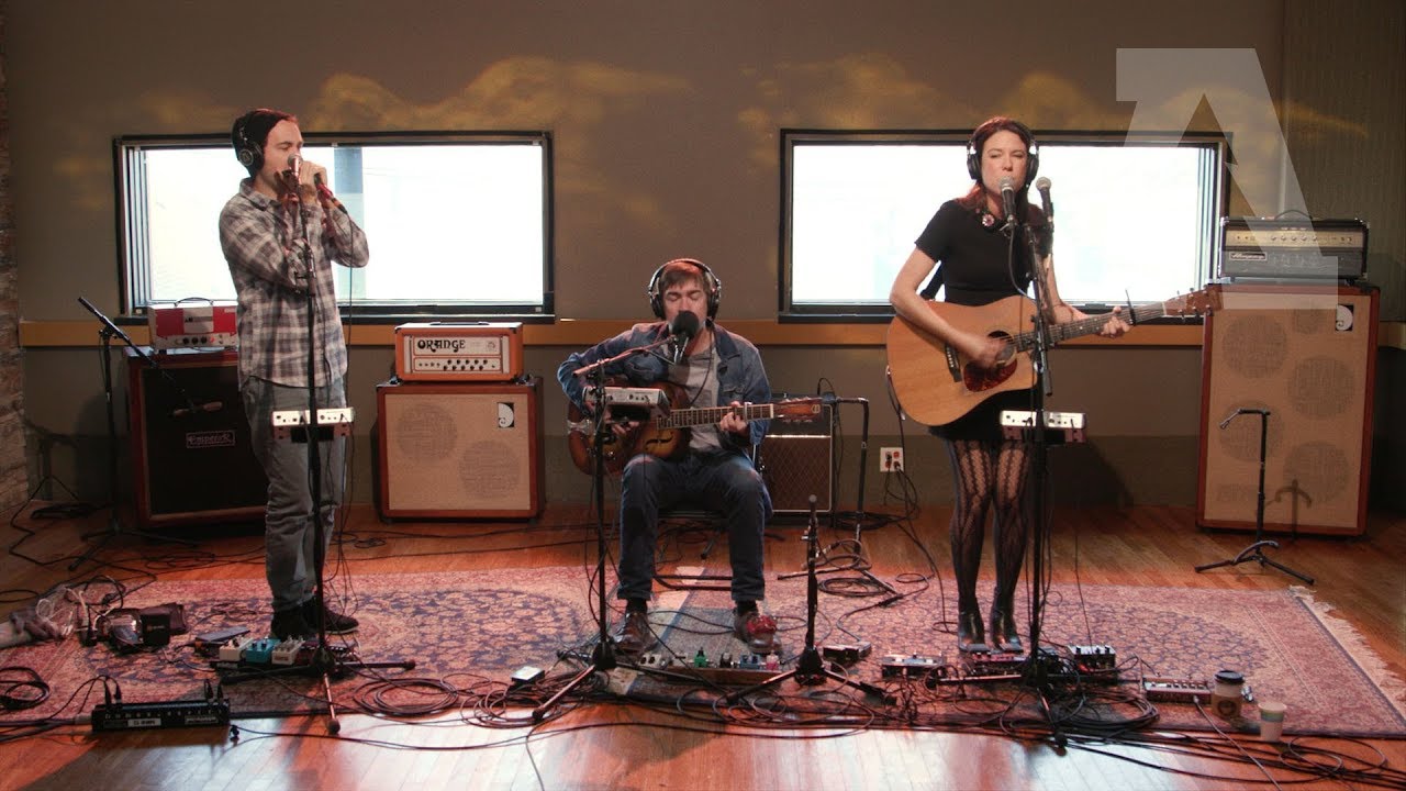 Chelsea Williams - Fool's Gold | Audiotree Live - YouTube