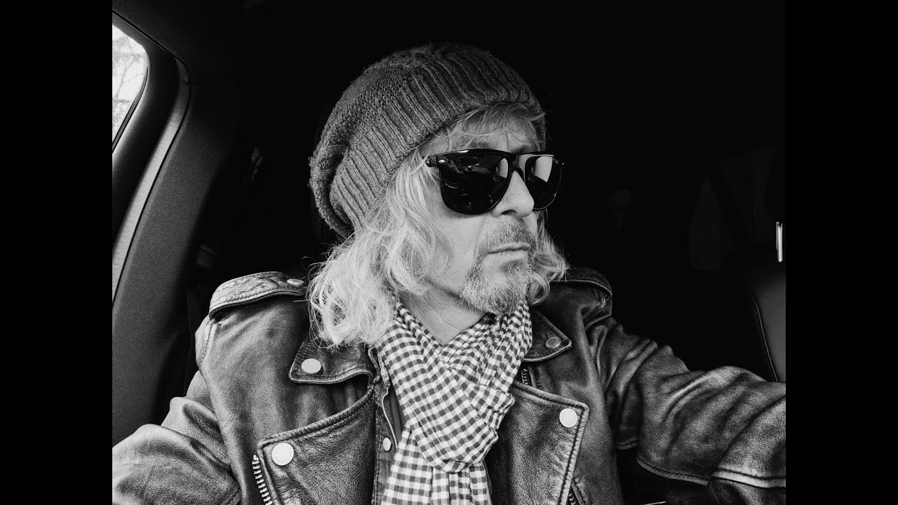 Peter NAGY "Bez ženy som stratený" (PETROLEJ) - YouTube