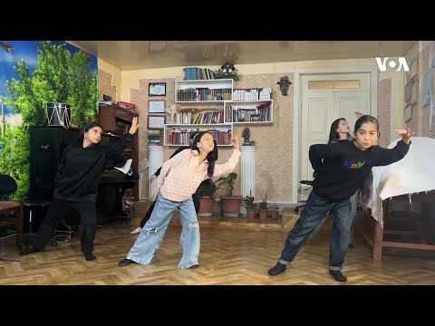 Gürcüstanda etnik azərbaycanlı aktyor evində uşaq teatrı yaradıb