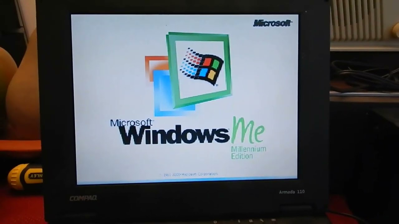 Compaq Armada 110 Laptop - YouTube