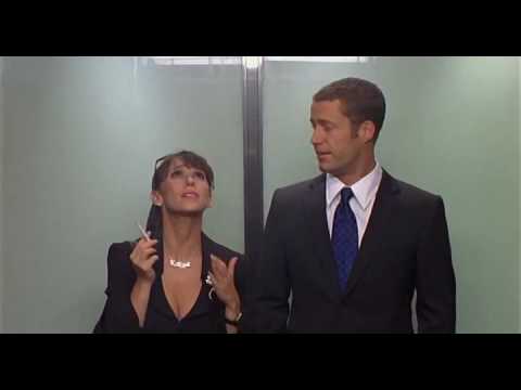 Jennifer Love Hewitt Smoking 3