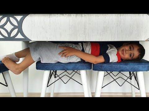 Berat Masanın Altına Saklandı. Child Hiding in The Table Fun Kids Video