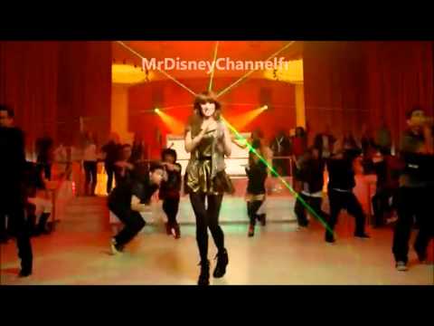 Zendaya et Bella Thorne - Something to Dance for TTYLXOX (Mélange)