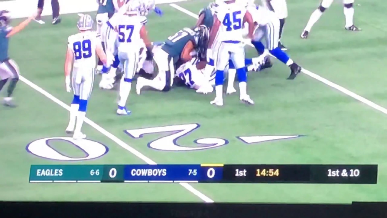 Eagles vs Dallas KICK OFF - YouTube