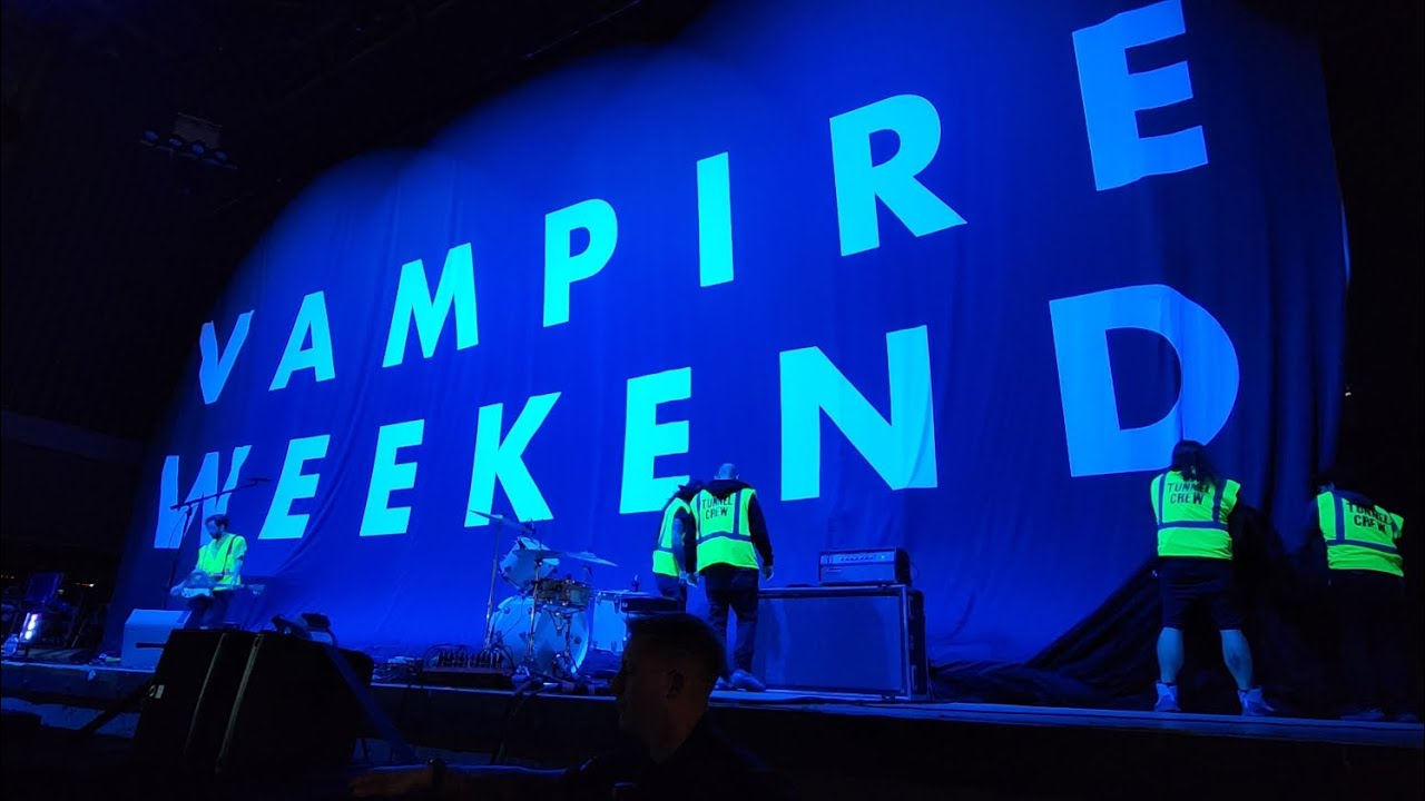 Vampire Weekend at Ascend Amphitheater Nashville TN, 10/11/2024 - YouTube