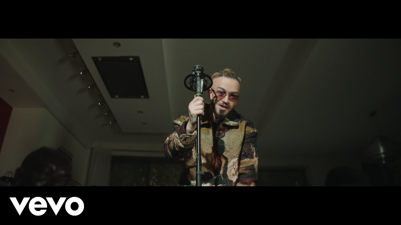 Senyss - Oublie tout (Clip officiel) ft. Lucas Seb - YouTube