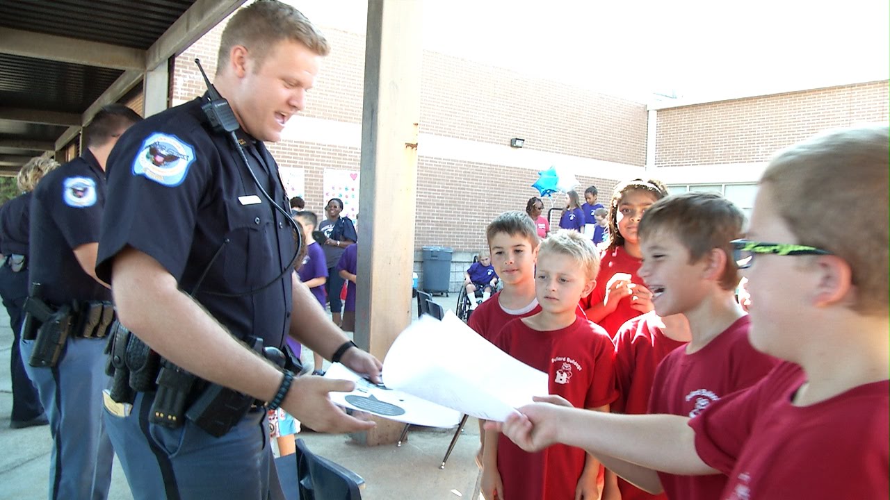 First Responders at Bullard Elementary School - YouTube