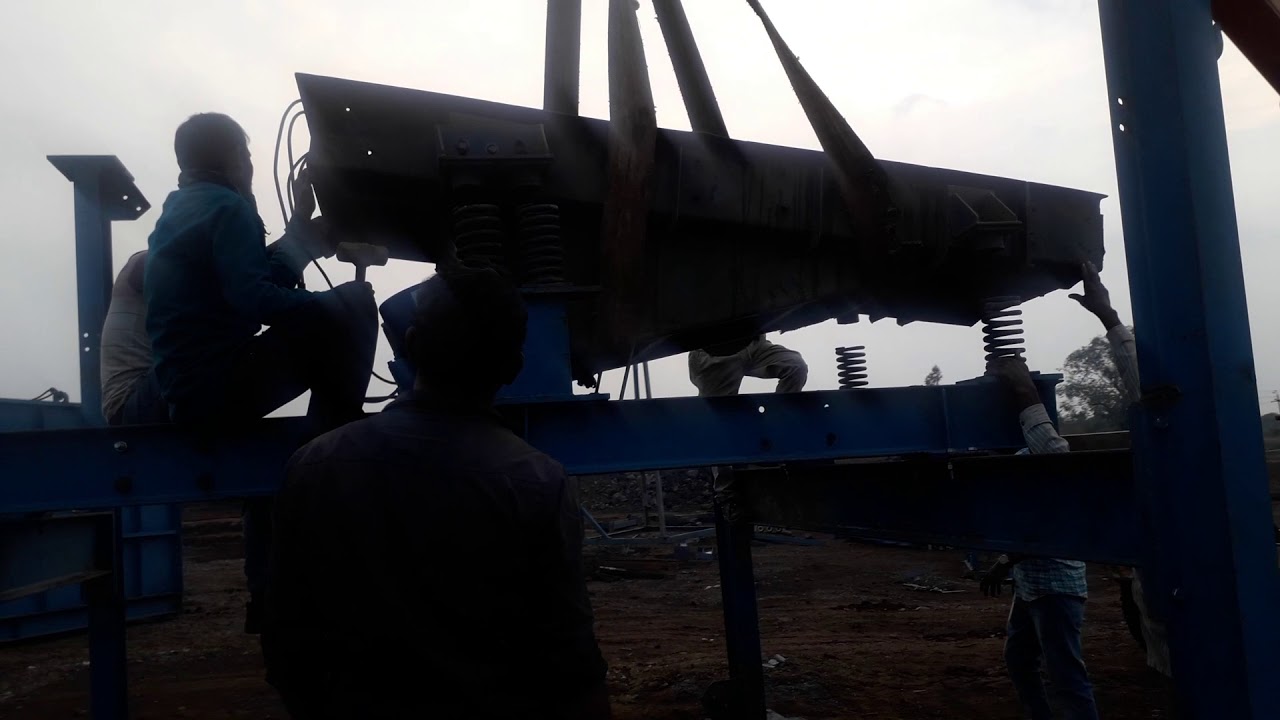 Crusher Surge Hopper Installation Part 2 - YouTube