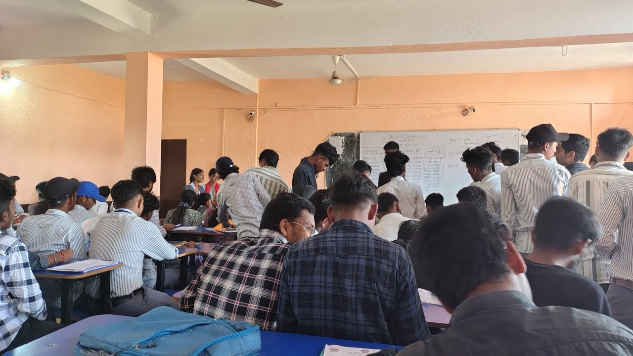 "Jharkhand College Life Vibes 🎓 | Class Scenes & Fun Moments" - YouTube