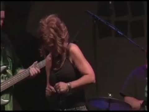 Brenda Loomis band covering let it rip #countrymusic #Cma #music - YouTube