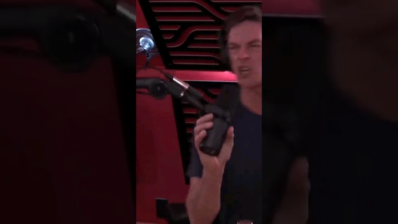 Joe Rogan dealing with angry Jim Breuer. #TheJoeRoganExperience - YouTube