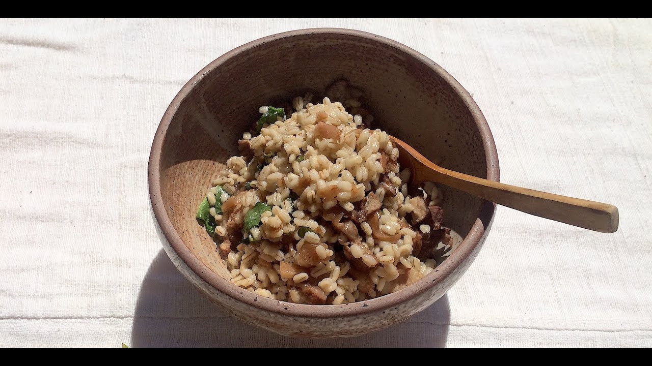 Viking boar stew - A reconstructed dish from Medieval Scandinavia - YouTube