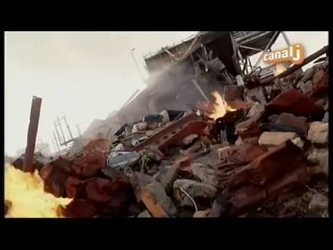 Power Rangers Super Megaforce - Extrait VF - Destruction des Zords ...