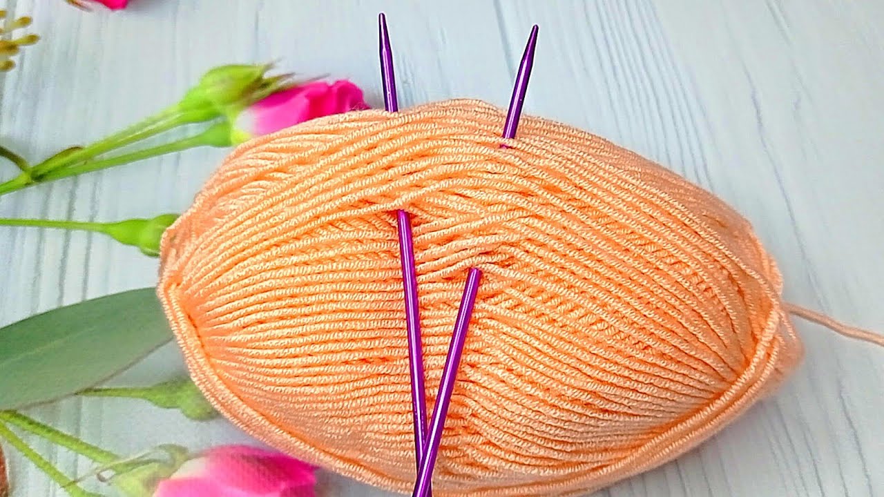 This is an unusual knit stitch! very easy and incredibly beautiful👌two ...