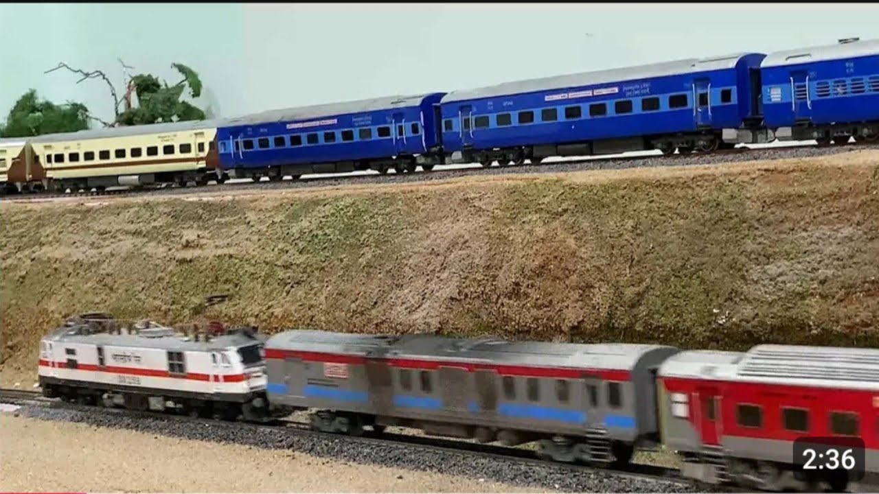 Running LHB Rajdhani express model train | Through Tunnel & Ghat areas ...