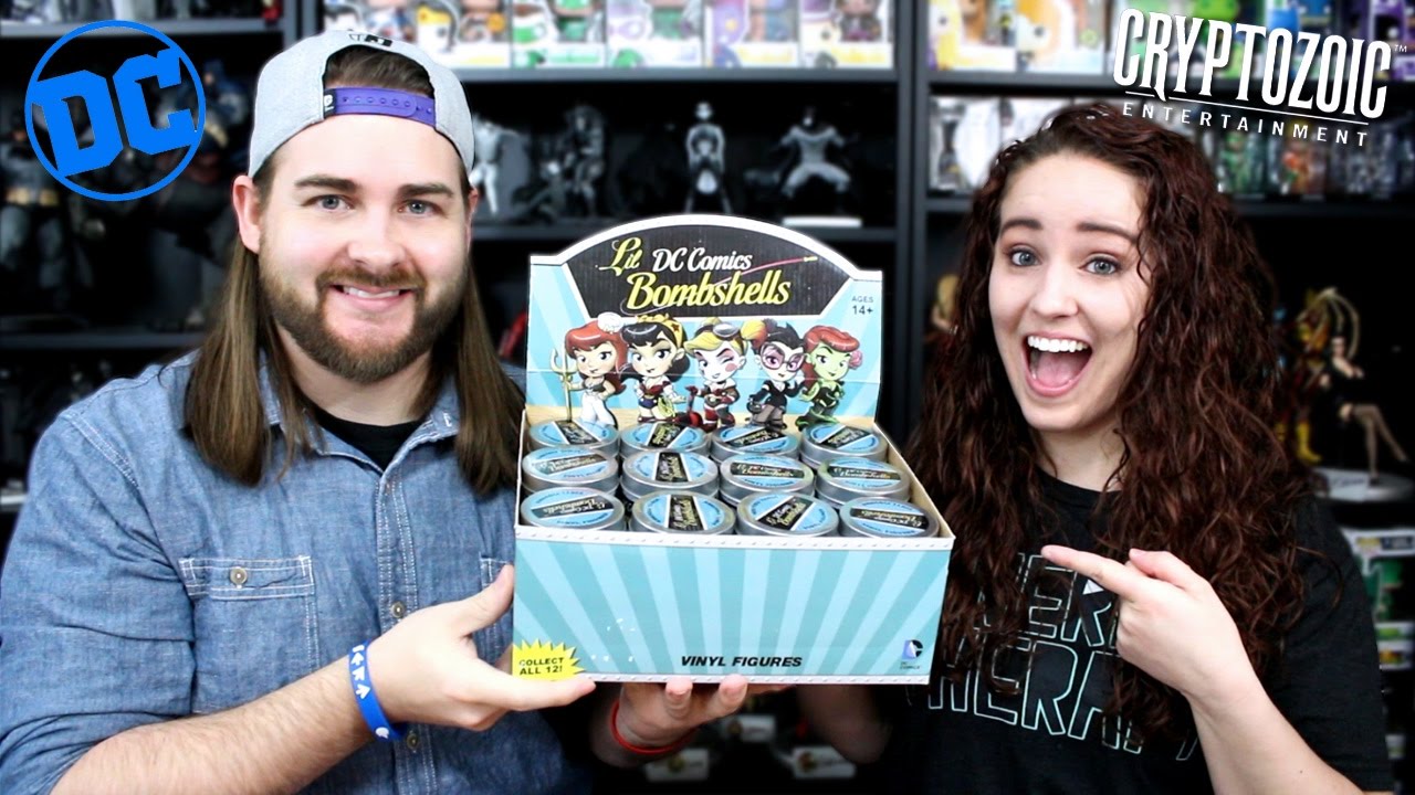 Opening a Case of Lil DC Comics Bombshells Vinyl Figures - YouTube