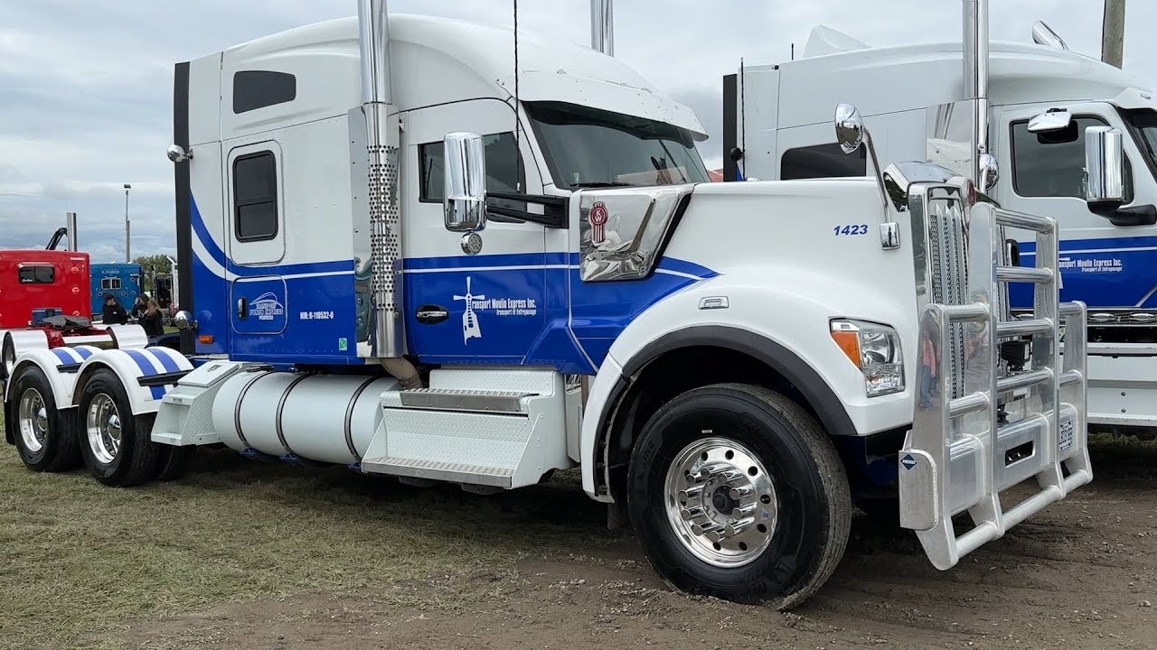 2023 Kenworth W990 Customized Sleeper Truck - YouTube