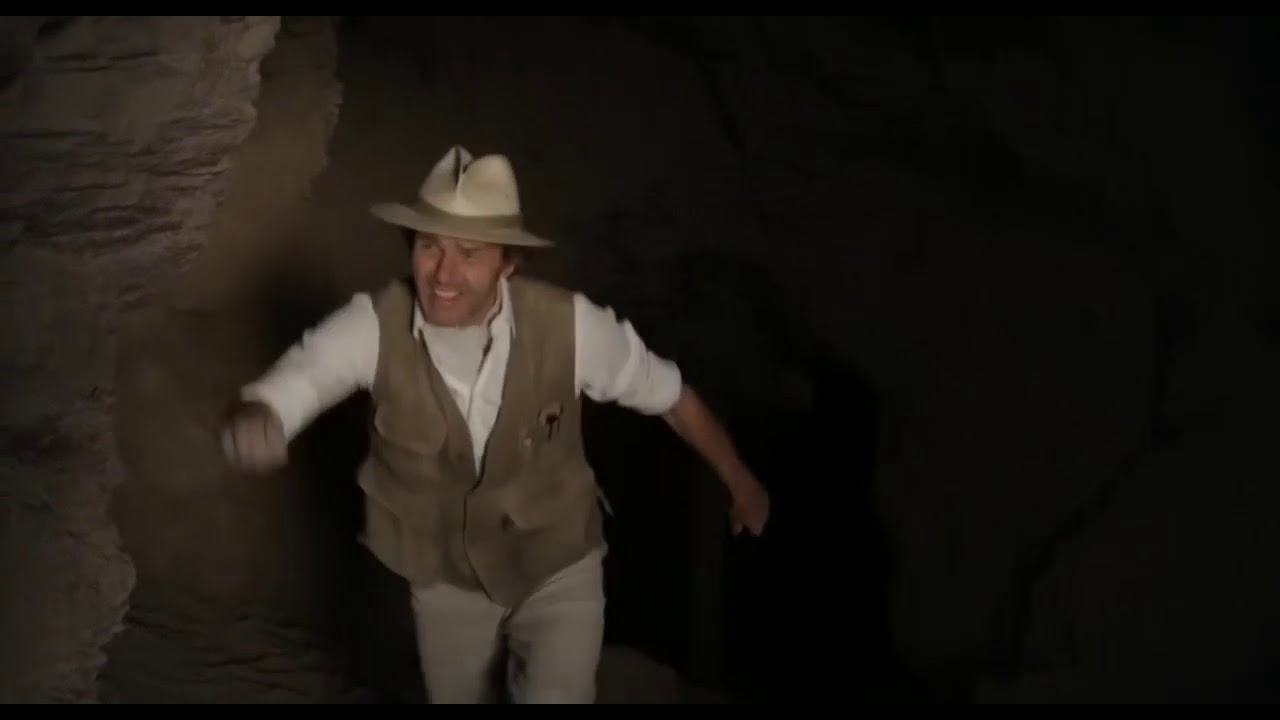 Suspense scene Hollywood movie - YouTube