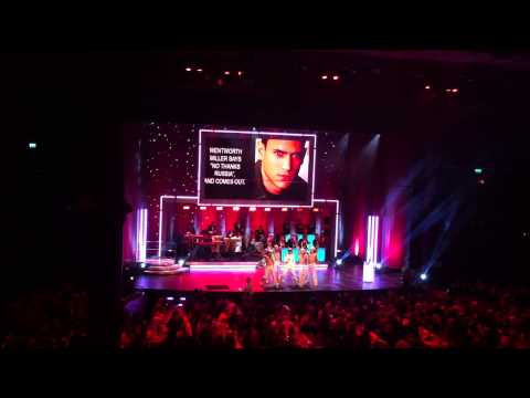 Måns intro song at the QX Gay Gala