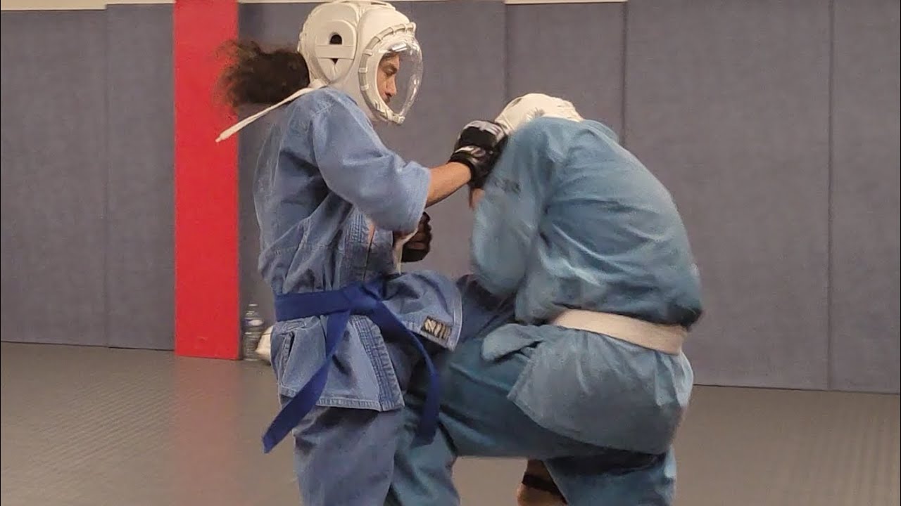 Wednesday Kudo Sparring Episode 3 : -240 Vs -260 - YouTube