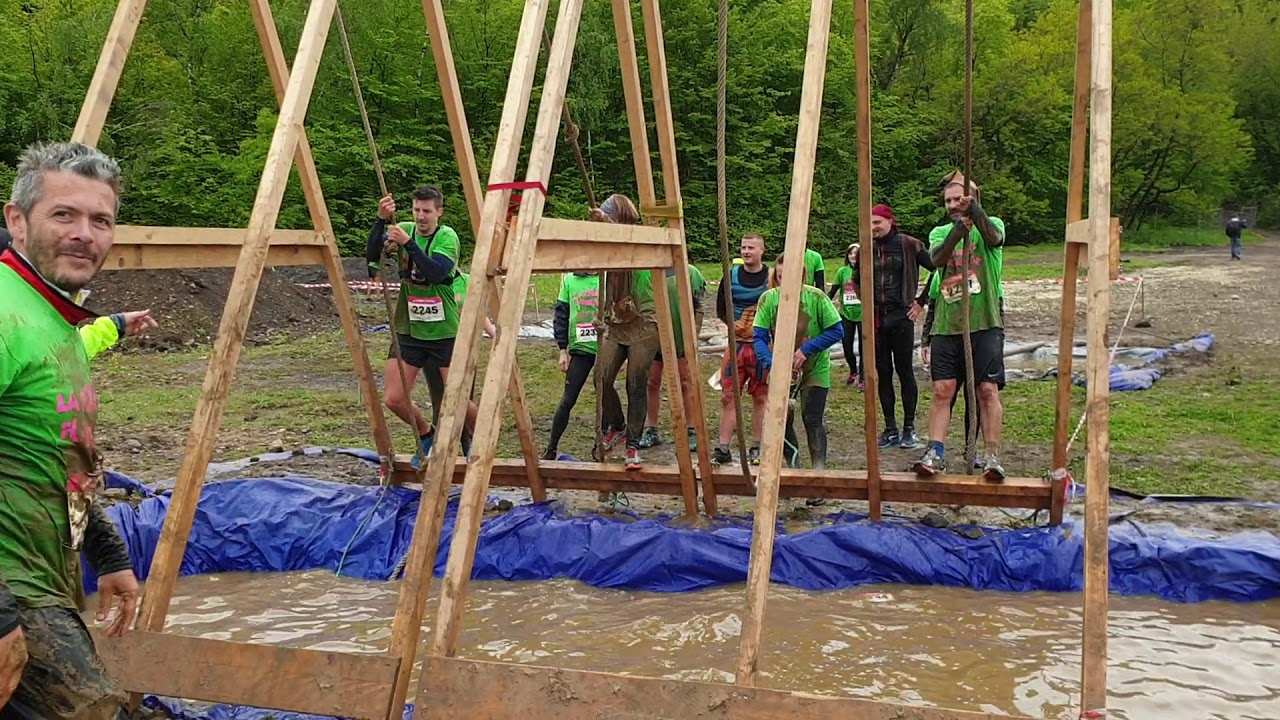 Course à obstacles LFF® - Lianes de tarzan - YouTube