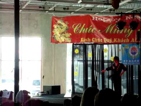 Tukong Moosul Sword Form at Chinatown's New Year Demonstration - YouTube