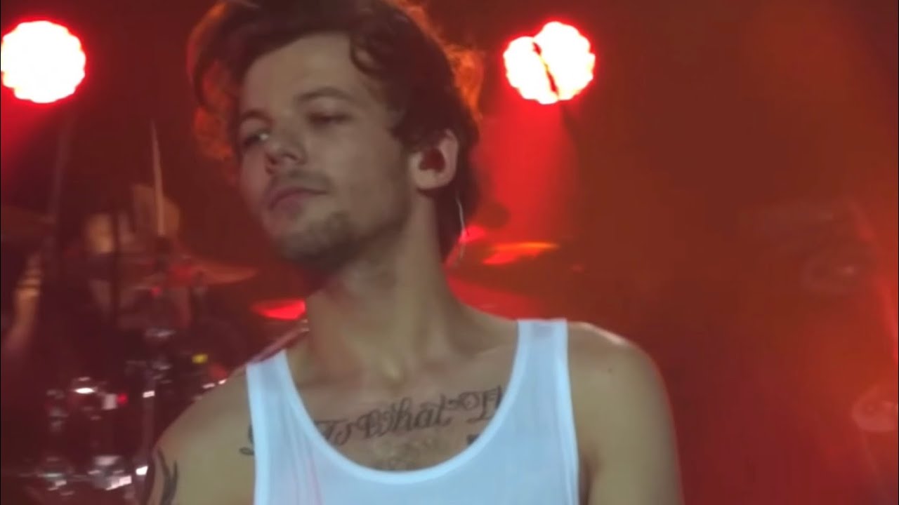 Hot Louis Tomlinson - One Direction Edit - YouTube