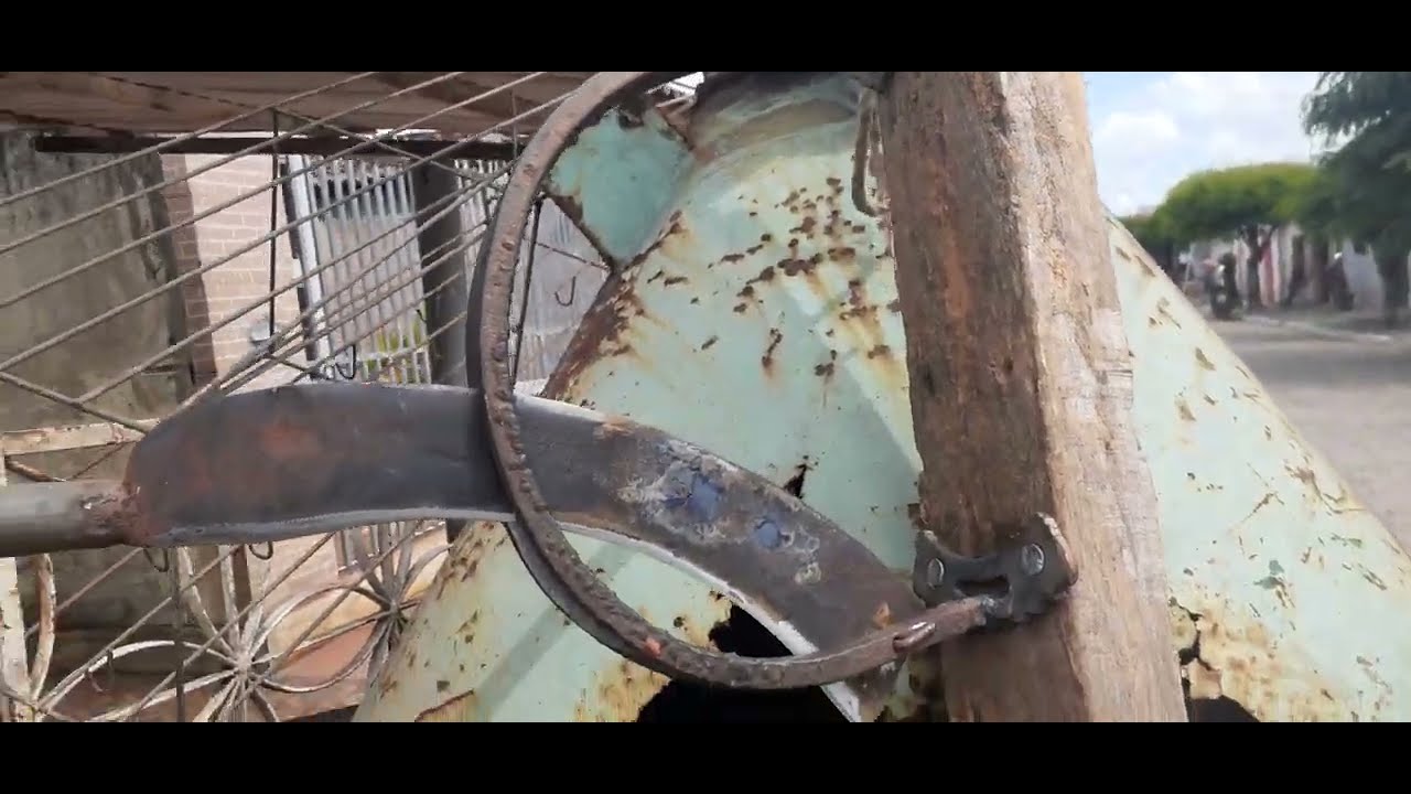 INVENÇÃO DA ROÇA, COMO FAZER MÁQUINA MANUAL DE CORTAR CAPIM - YouTube