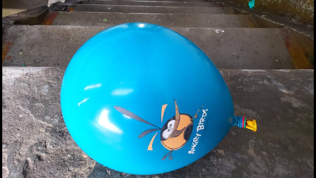 Balloons Breaking - YouTube