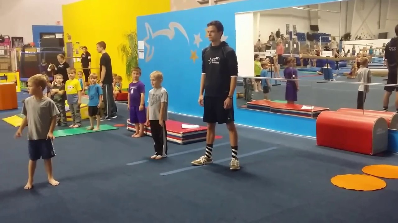 Kids Unlimited Entire Gym Mannequin Challenge - YouTube