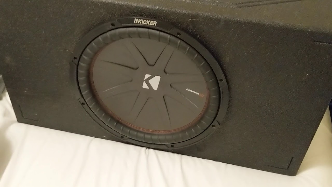 Kicker comp R 15" sub in a monster Q bomb ported box - YouTube