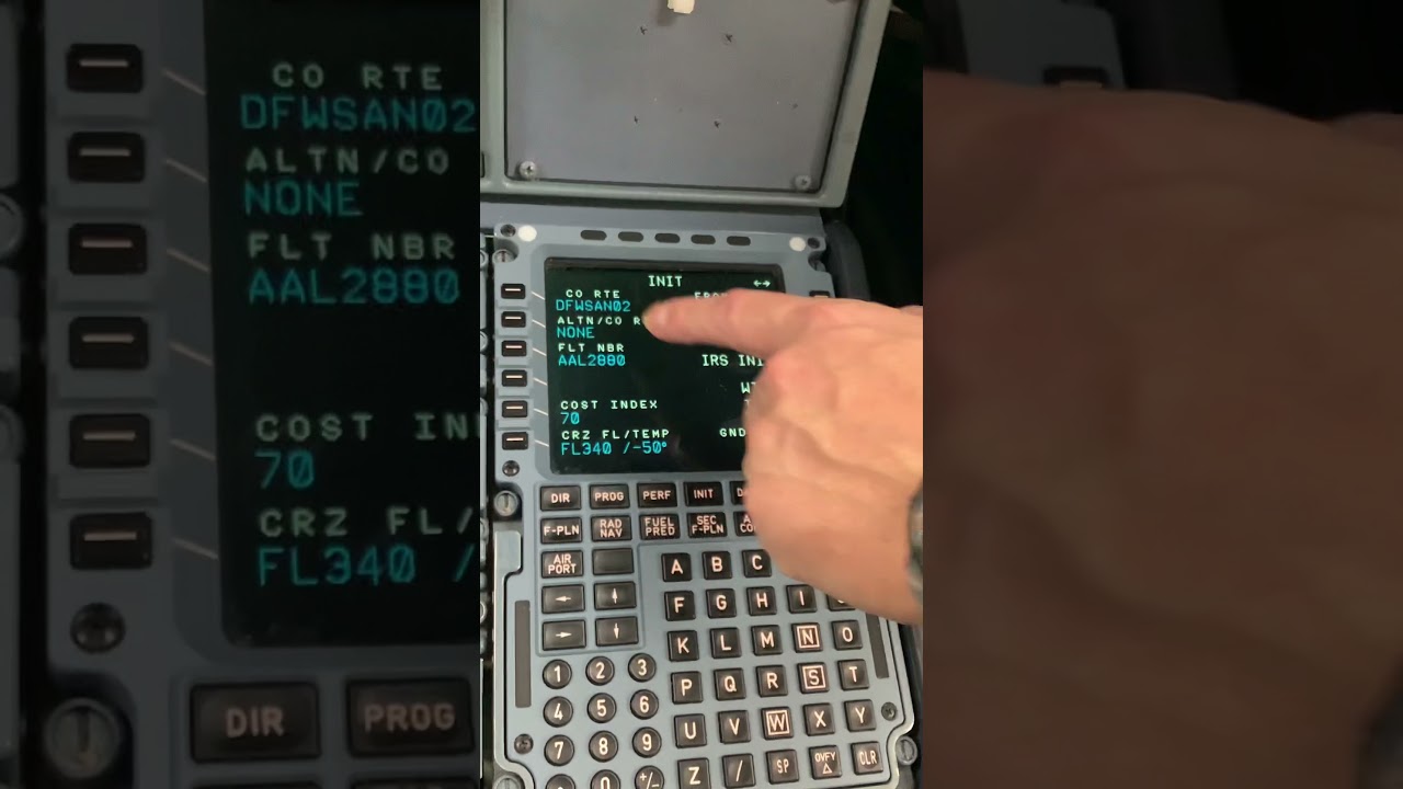 Airbus loading FMS - YouTube