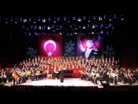 TRT İstanbul Radyosu Çoksesli Gençlik Korosu - Türk Çocuğunun Şarkısı (20.05.2018)