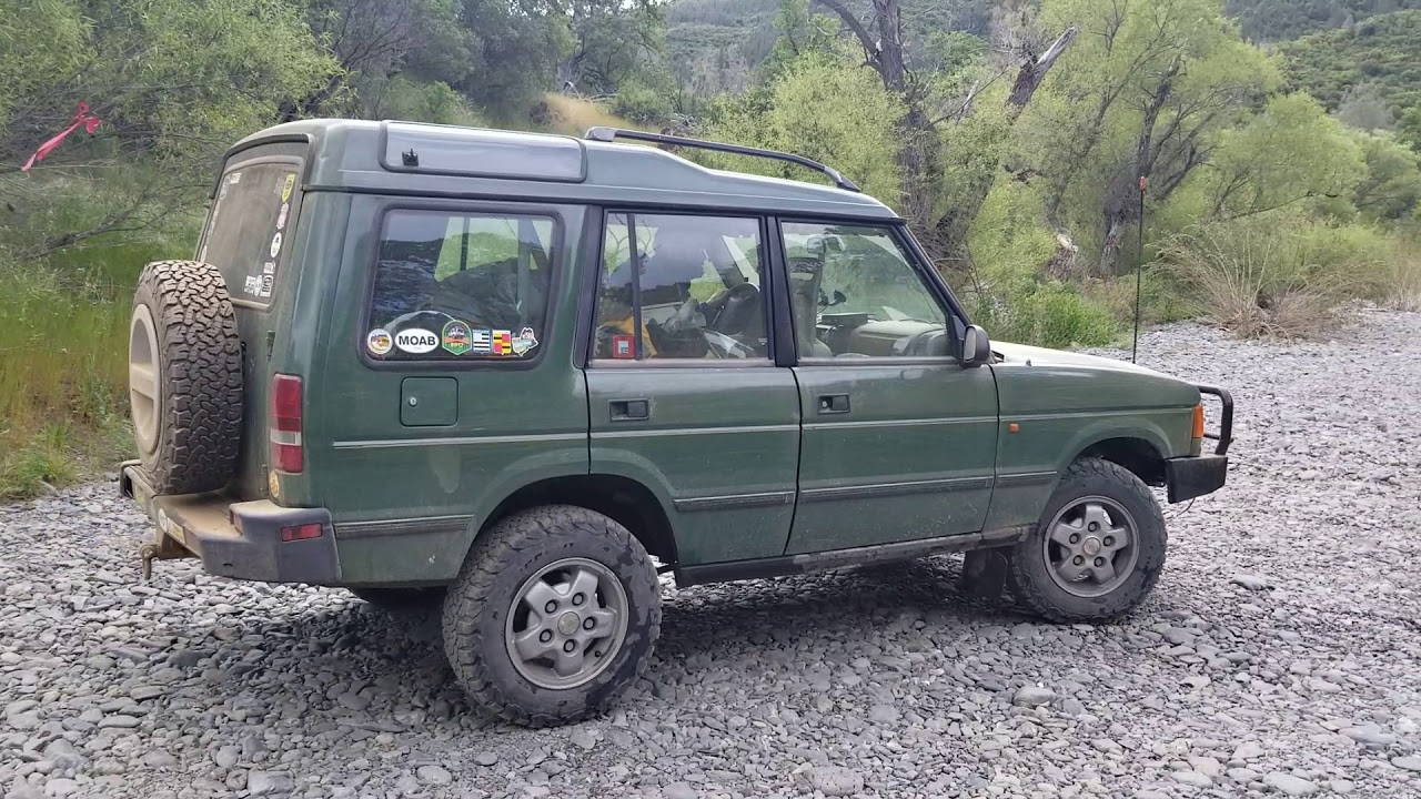 M10 Water Crossing, Mendocino NF 4/2018 - YouTube