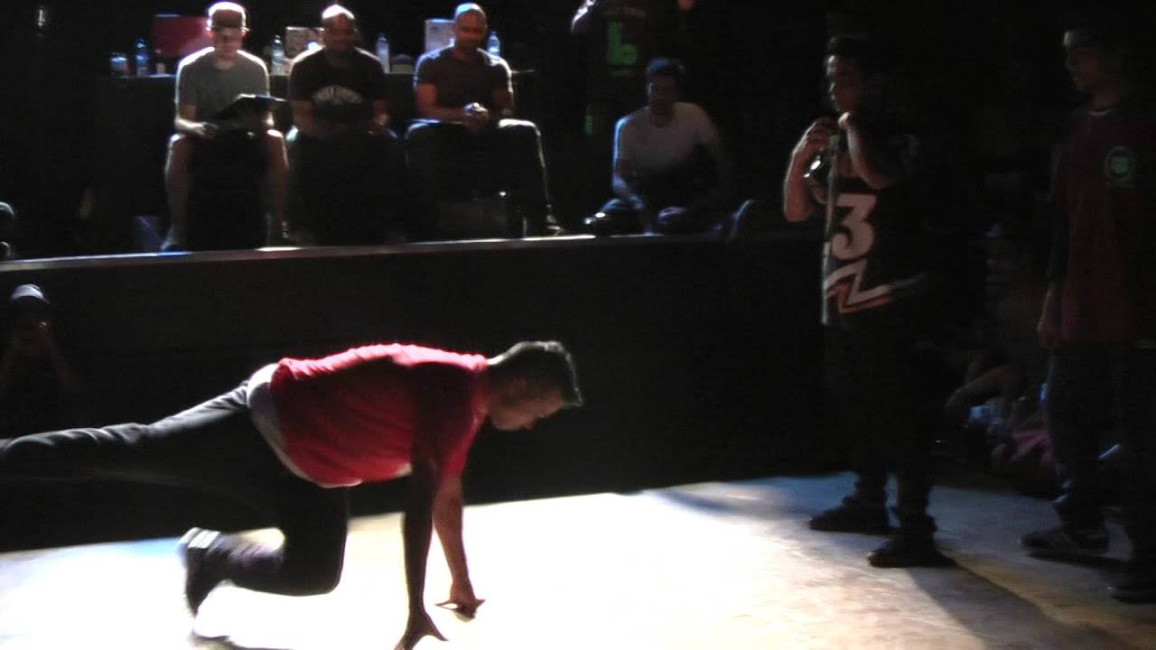 Bboy Mouse & Victor J vs ?? - YouTube