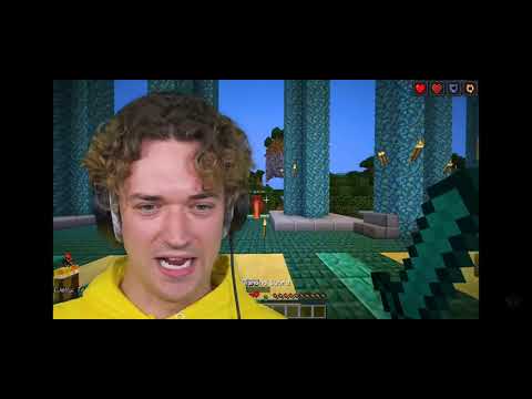 Jelly rage quits because Crainer won in a lucky block race! - YouTube
