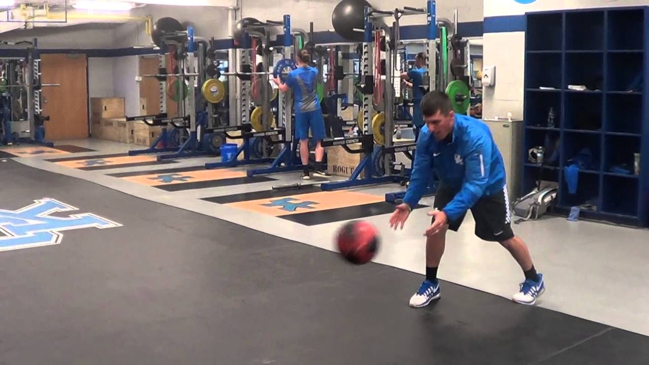 MB SPLIT STANCE ROT THROW IN - YouTube