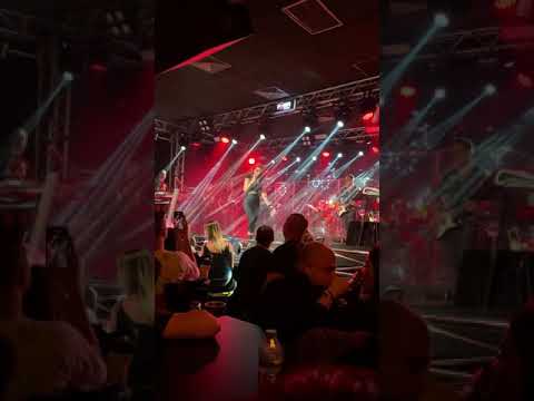Hande Yener - Armağan #handeyener #handeyenerkonser