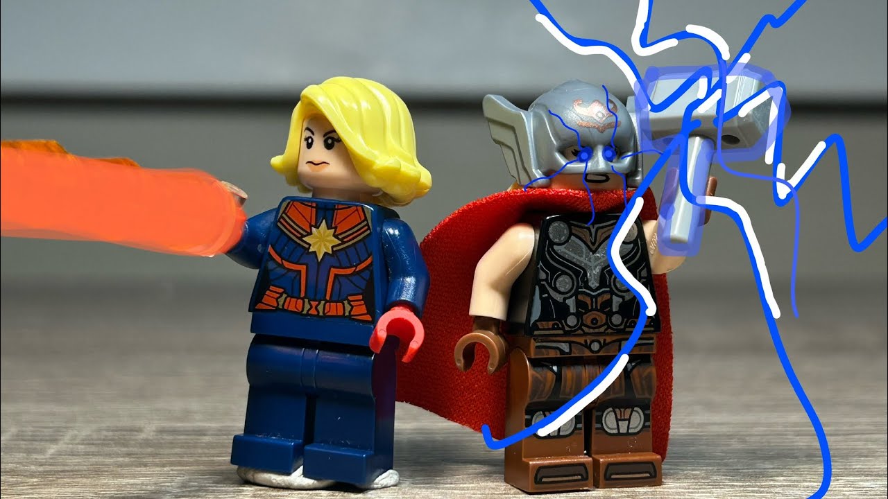 Lego Captain Marvel vs Mighty Thor(Jane Foster) - YouTube