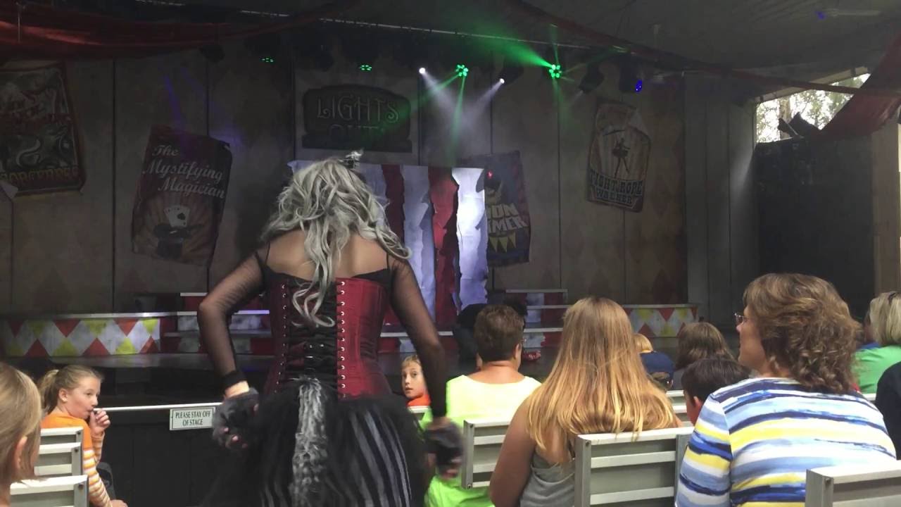 Holiday World 2016 Happy Halloween Weekends- Lights Out (Full) - YouTube