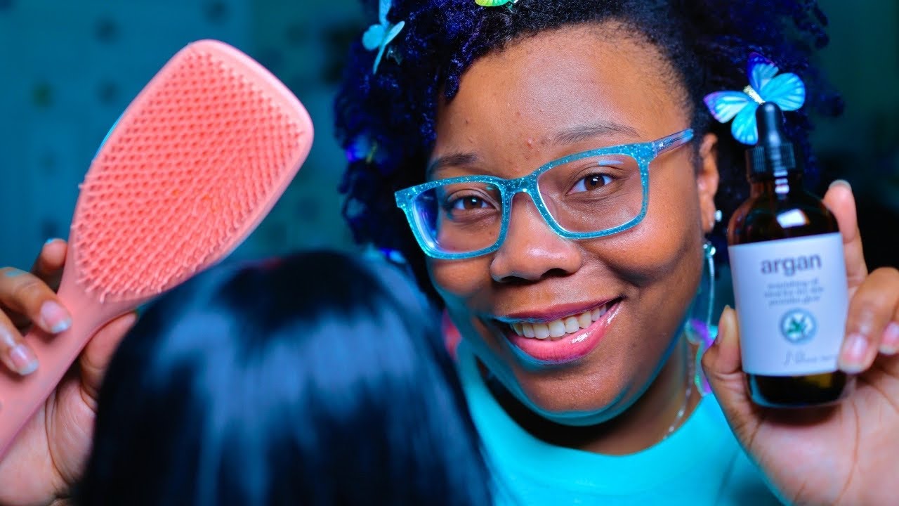 ASMR Bestie Gives You a Relaxing Lice Check & Scalp Massage 💆🏾 with ...