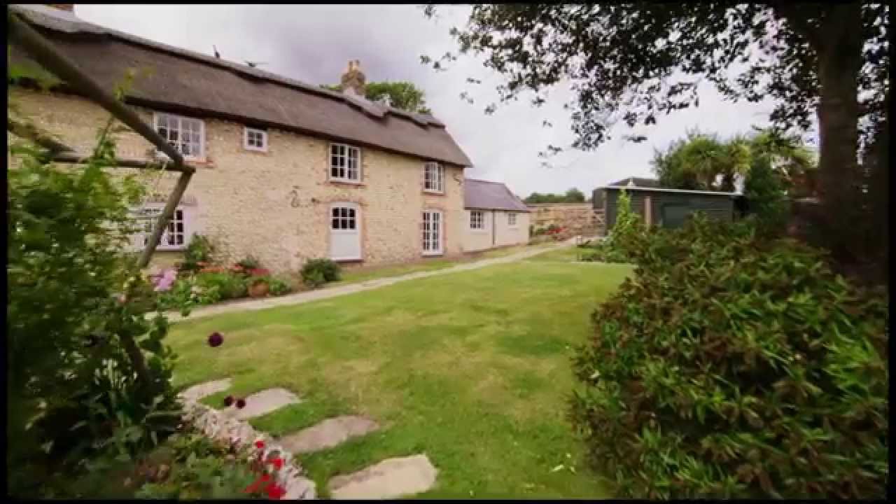 Refurbished Cottage Arundel - YouTube